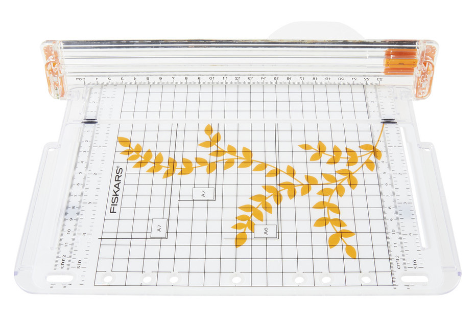 Fiskars Machine à couper le papier SureCut | A4 Acheter chez JUMBO